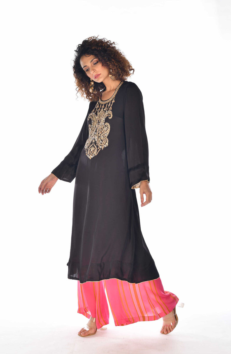 Embroidered Kurta Set – Isadaa